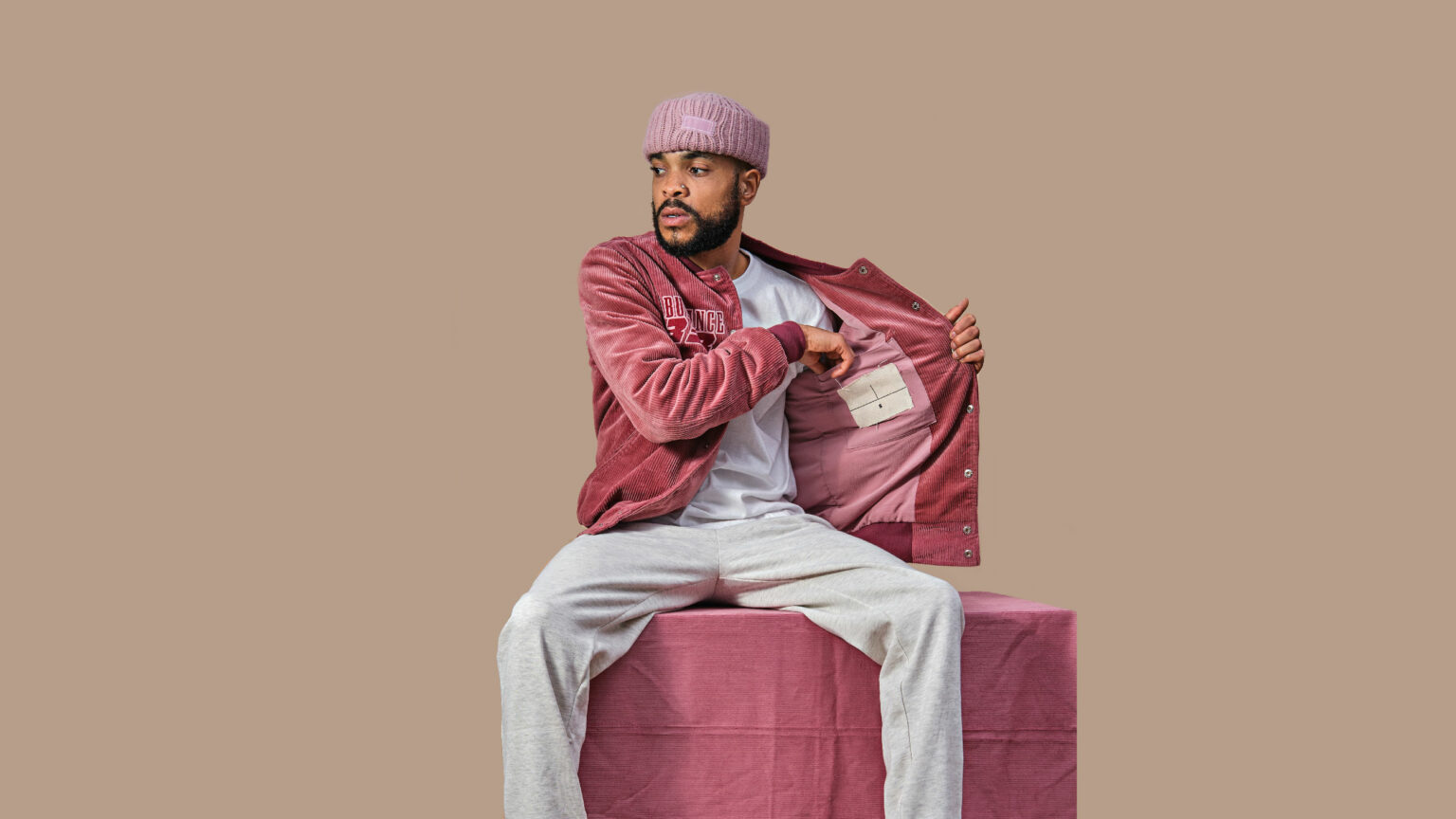 Fashion and luxury NFT gift card - Atomicrails